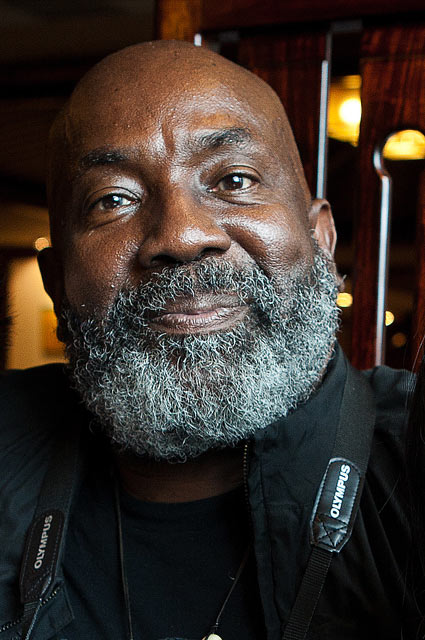 從戰地孤兒到百萬巨星，專訪 美國攝影師 伊萊．律德 Eli Reed - 第 2 頁 | DIGIPHOTO